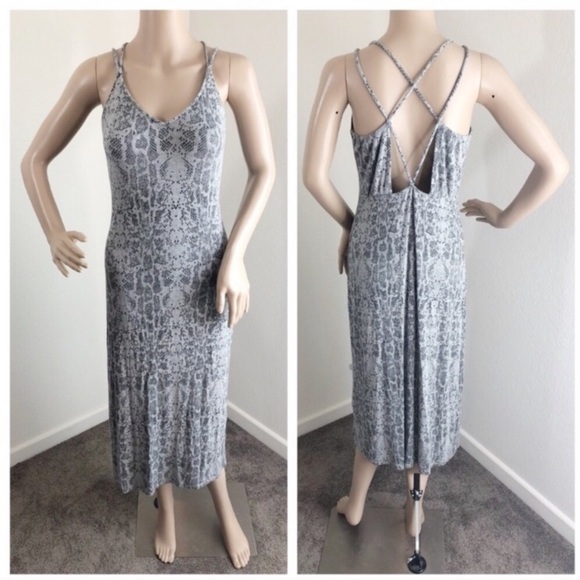 La Relaxed | Dresses | La Relaxed Gray Animal Print Ribbed Midi Dress ...